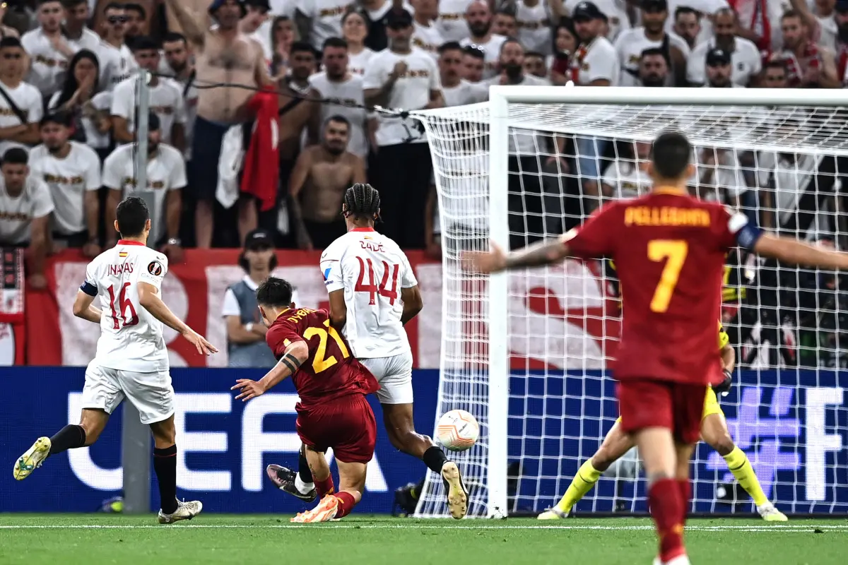 Roma Ko Ai Rigori Il Siviglia Vince Leuropa League Cronache Nuoresi